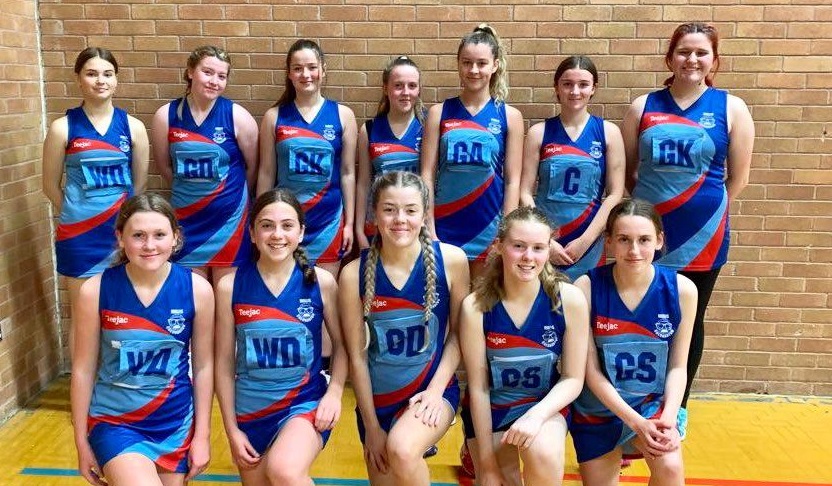 Pwllheli teams lead both tables in the Gwynedd and Anglesey Netball ...