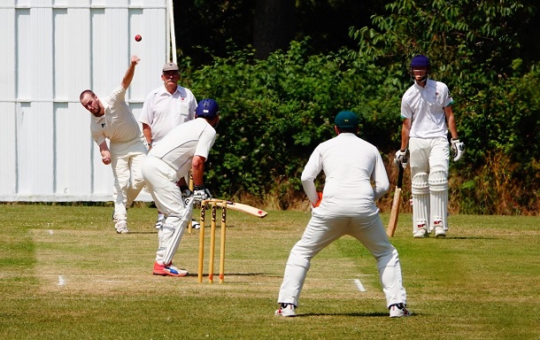 Llanrwst's Iwan Edwards revives memories of Ian Botham's 5-1 at ...