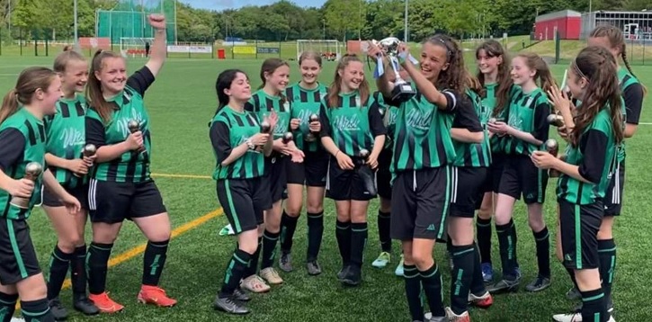 Sunday fixtures on the North Wales football scene - pob lwc Genod ...