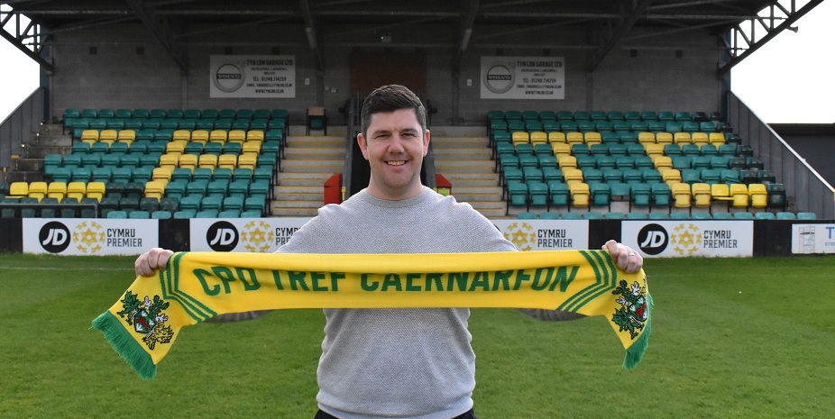 Caernarfon Town appoint Richard Davies as permanent manager ...