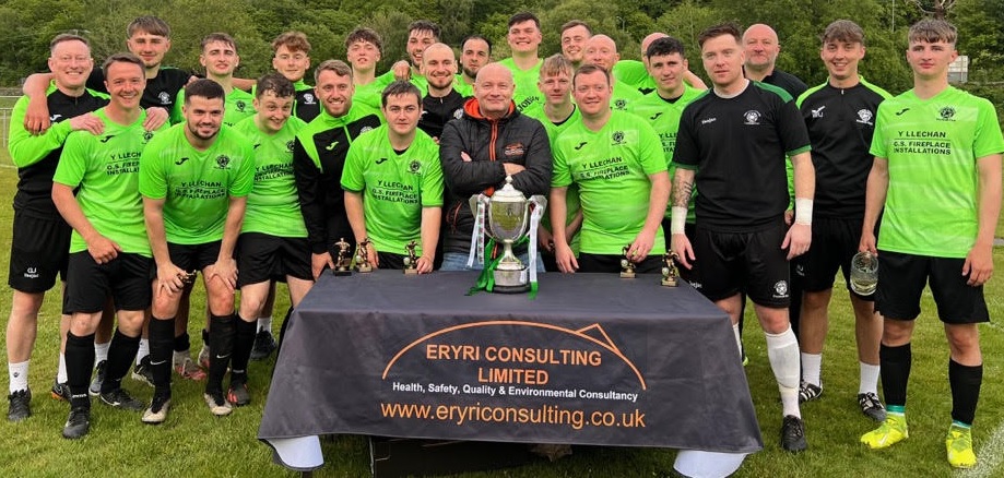 Midweek football reports - Bethesda receive league trophy, Ruabon move ...