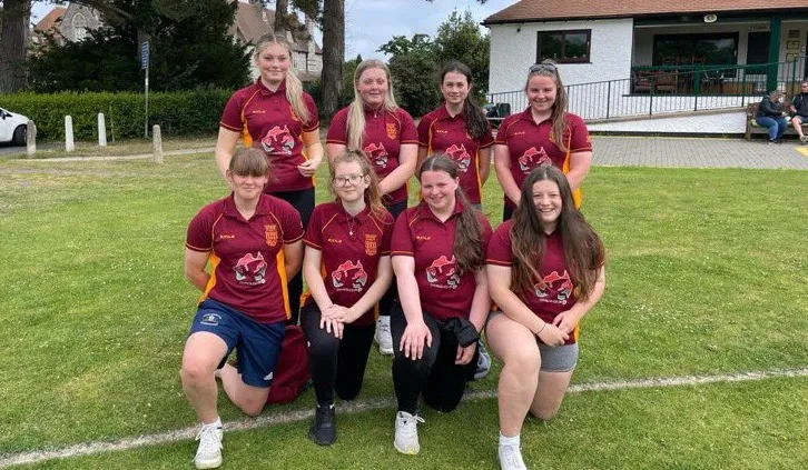 North Wales Cricket Divisions 3 & 4 - Poppy stars for Pesda, Pooler ...