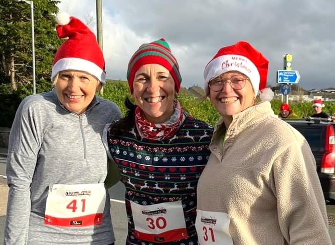 Five long-serving members of Prestatyn Running Club gain deserved ...