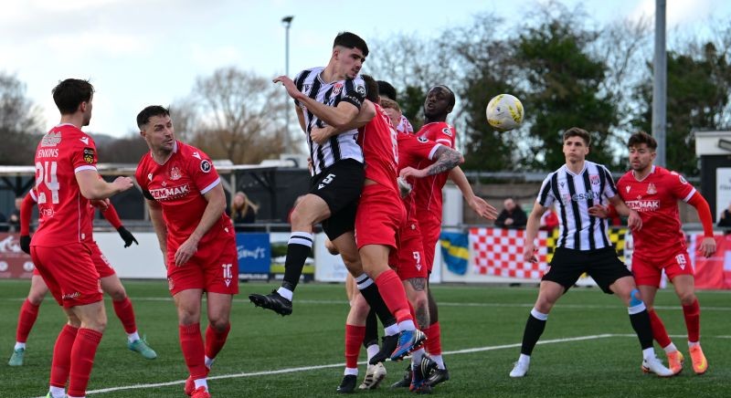 Cymru Premier report: Skipper scores hat-trick of headers as Flint make ...