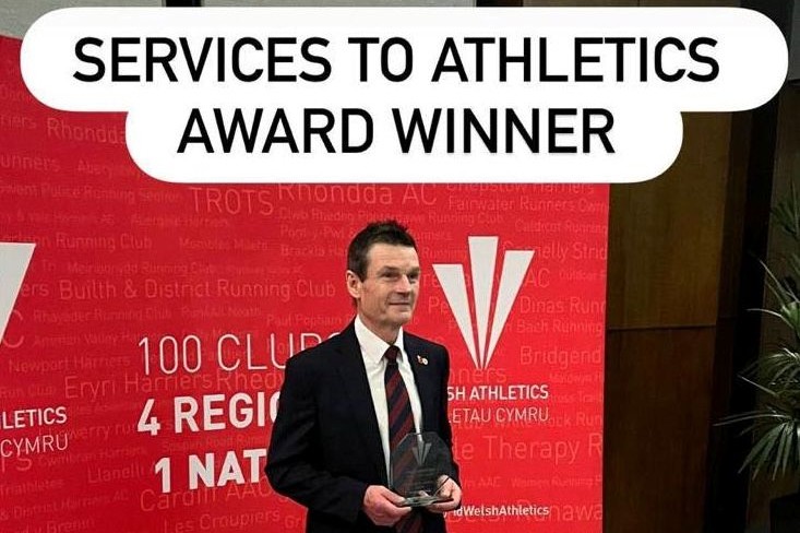 Arwel Lewis wins prestigious Services to Athletics award - Grassroots ...